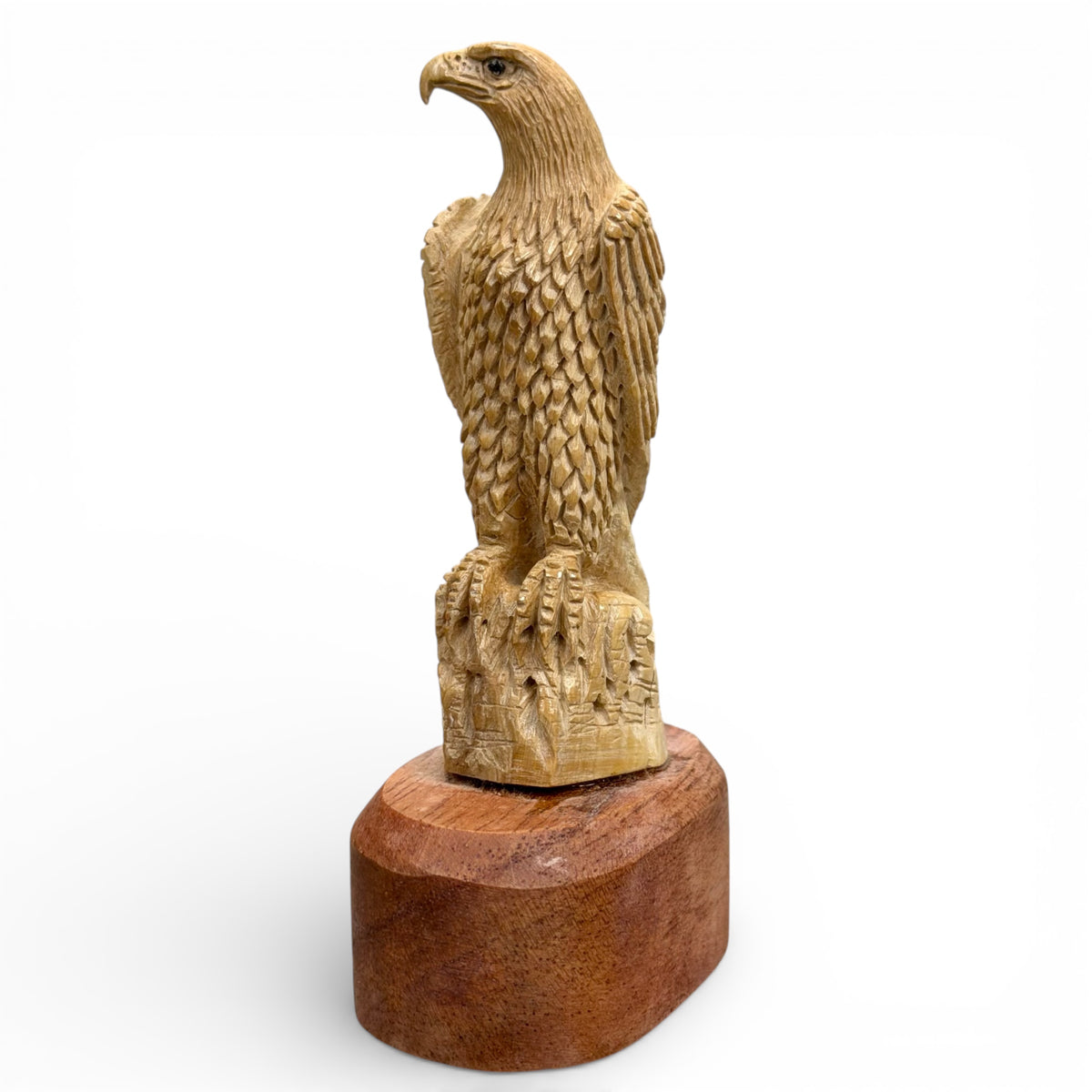 Ivory Eagle Carving – Fish Creek Company